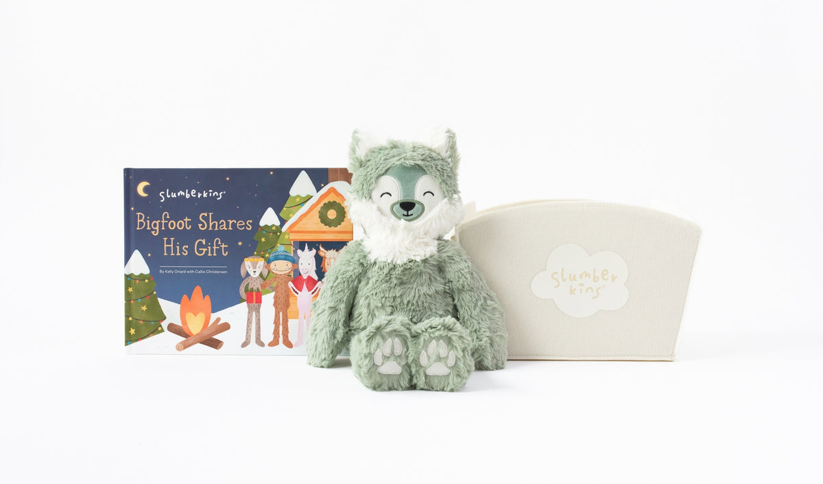 Holiday Essentials Gift Set: Wolf Kin + Book + Basket by Slumberkins ...